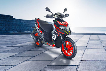 Aprilia SR 160 Race Price, Images, Mileage, Specs & Features