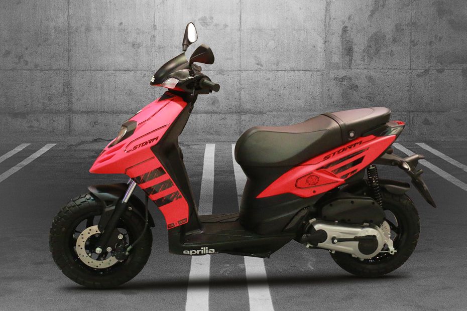 Aprilia Storm 125 Price in India, Launch Date, Specs, Mileage, Colours