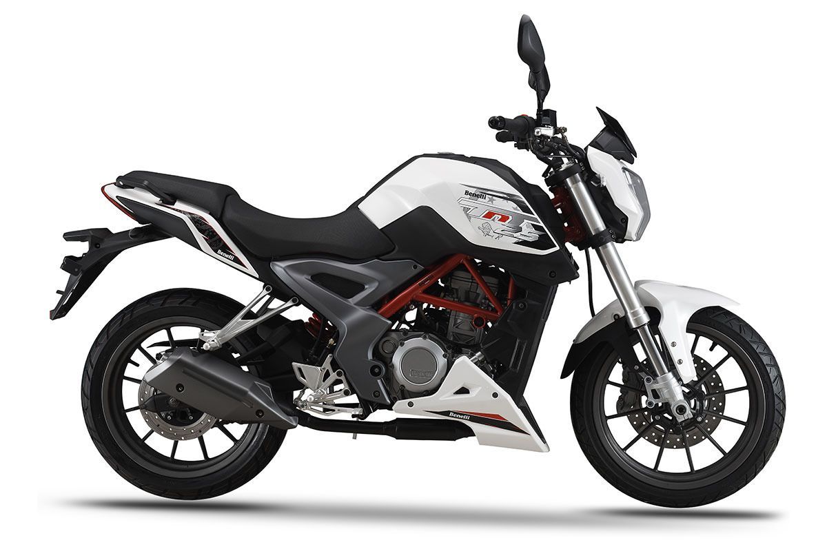 Benelli TNT 25 Price Specs Mileage Reviews Images Benelli TNT 25 Price Specs Mileage Reviews Images