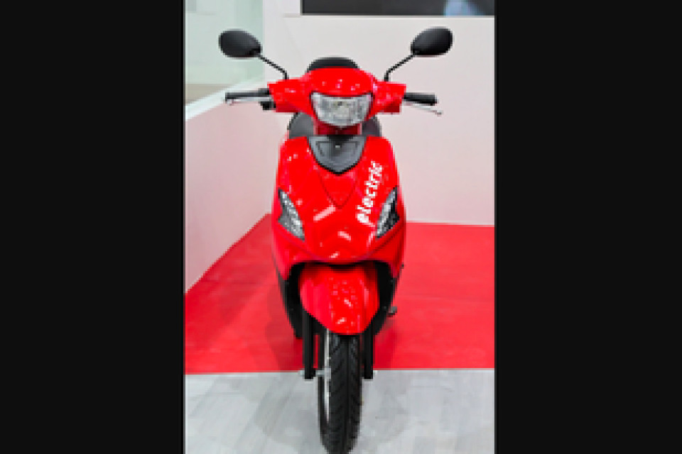 Hero Electric AE-29 And AE-8 Unveiled At Auto Expo 2020 | BikeDekho
