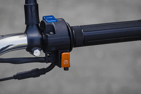 Hero Splendor Plus Colours in India, Hero Splendor Plus Colour Images