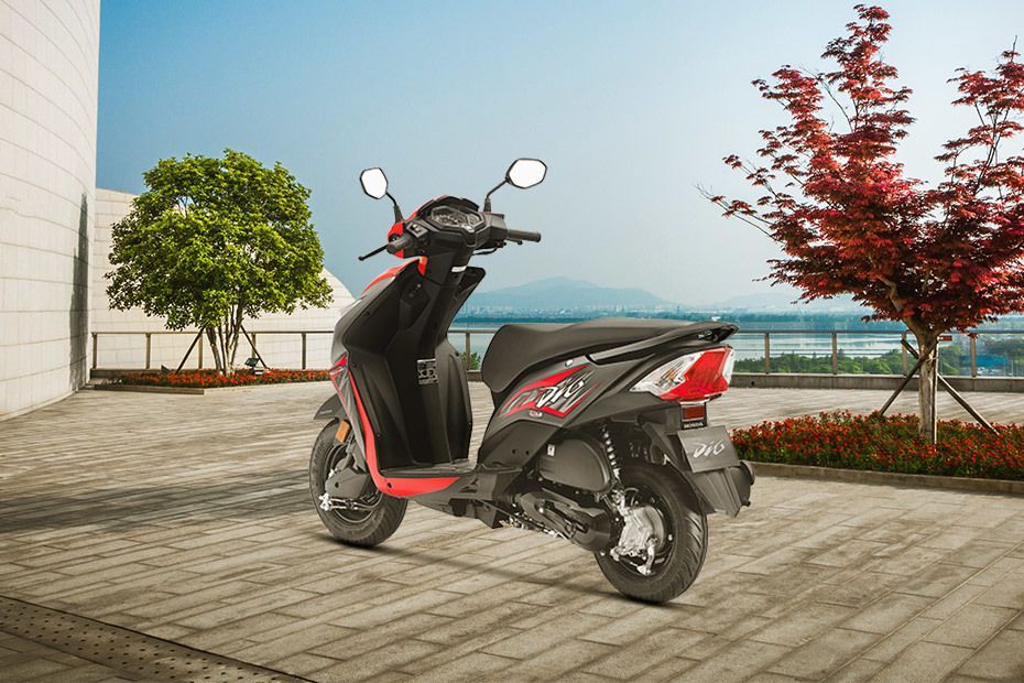 Honda Dio Price, EMI, Specs, Images, Mileage and Colours