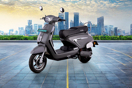 This Week’s Top Bike News: Yamaha FZ-S FI V4 DLX Launch, Bajaj Pulsar ...