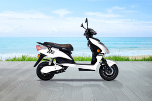 Kinetic Green Scooters & Scooty Price List 2024 - Check Images ...