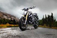 Revolt RV400 Colours - RV400 Color Images