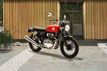 Royal Enfield Interceptor 650 Canyon Red Price, Images, Mileage, Specs ...