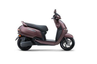 TVS iQube ST Price, 100km Range, Charging Time Images, colours, Mileage ...