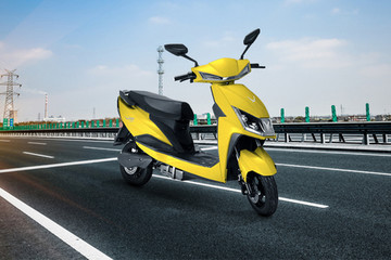 Vegh L25 STD Price, Images, Mileage, Specs & Features