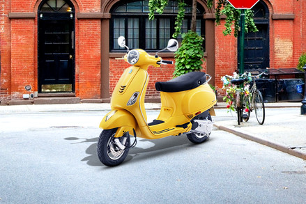 Vespa ZX 125 BS6 Price, Mileage, Images, Colours, Specs, Reviews