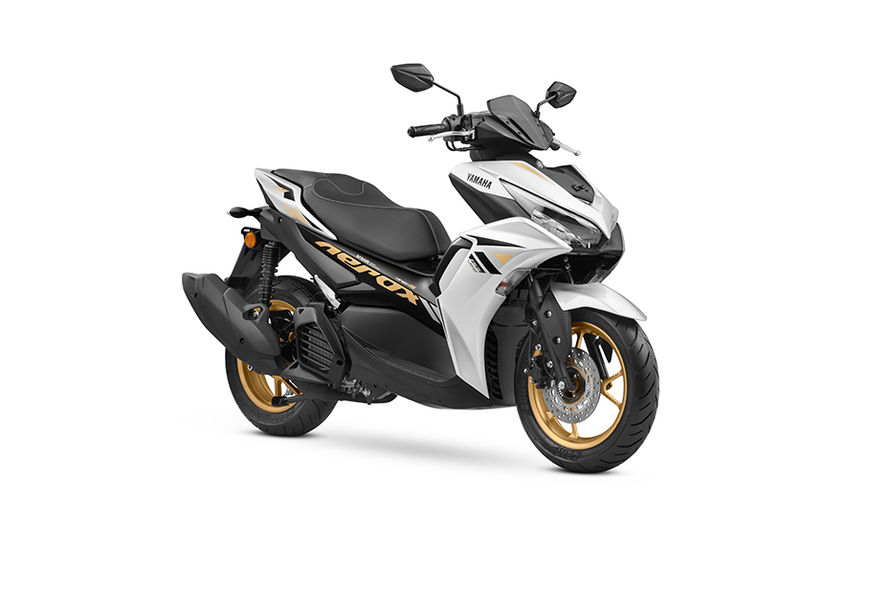 Yamaha Aerox 155 Silver Colour - Aerox 155 Silver Price