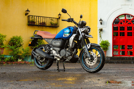 Yamaha MT-15 V2, FZ-X And R15 V4 BS6.2 Launch On February 13 | BikeDekho