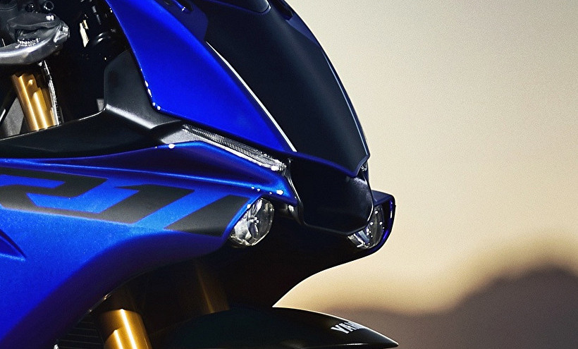 Yamaha YZF R1 Images, YZF R1 Photos & 360 View
