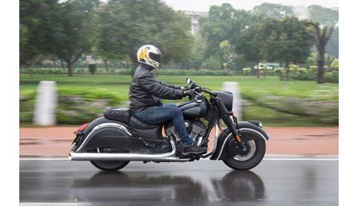 Indian Bikes Expert Reviews & Road Test | BikeDekho