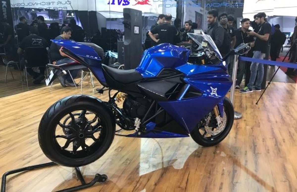 Emflux Model 1 Electric Superbike Showcased At Auto Expo 2018