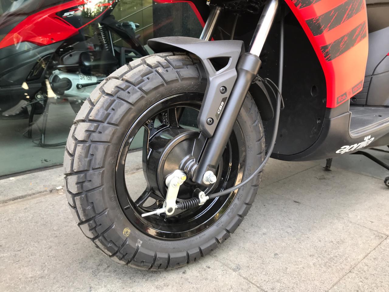 Aprilia Storm 125: All You Need To Know | BikeDekho