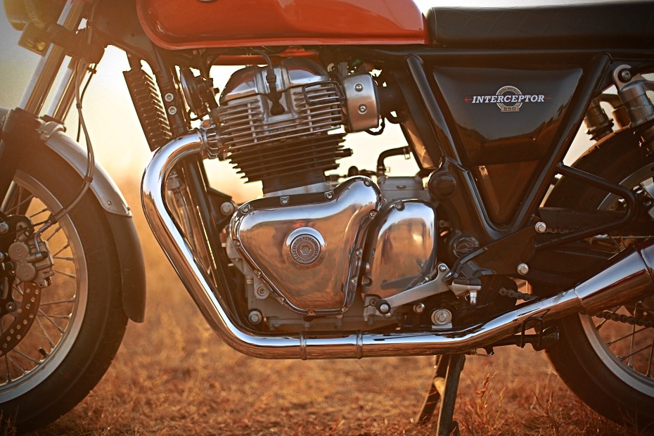 Royal Enfield Interceptor 650: Review In Pictures | BikeDekho