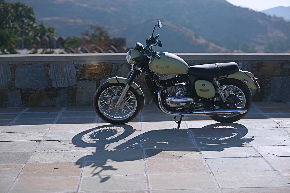 Most PS Per Rupee Top 5 Bikes Between Rs 1 Lakh 2 Lakh BikeDekho most-ps-per-rupee-top-5-bikes-between-rs-1-lakh-2-lakh-bikedekho