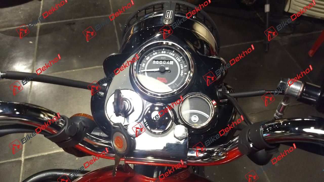 Royal Enfield Bullet 350 New Colour Variants: Photo Gallery | BikeDekho