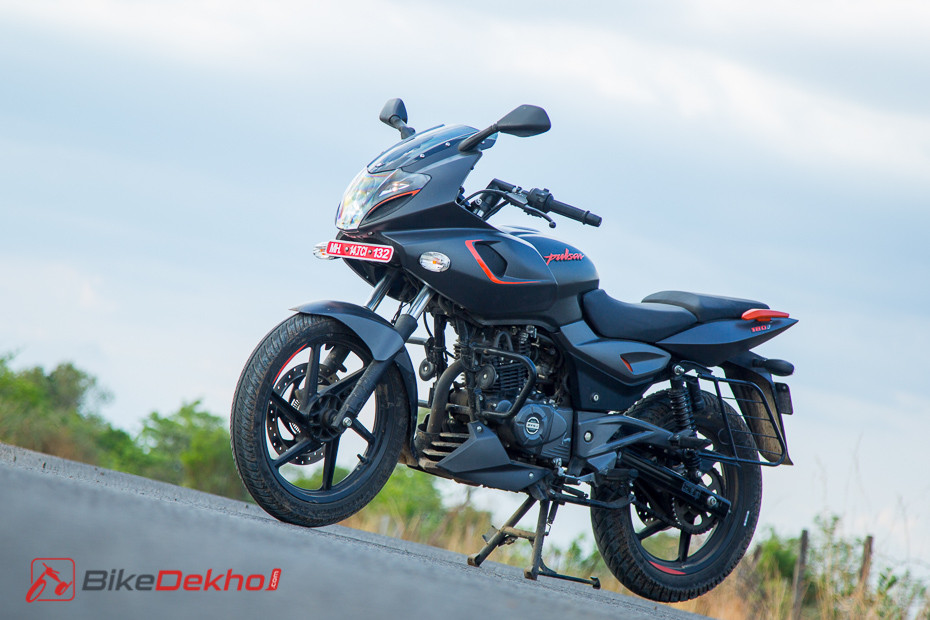Bajaj Pulsar 180F Neon Roundup: Price, Competition, Review And More ...