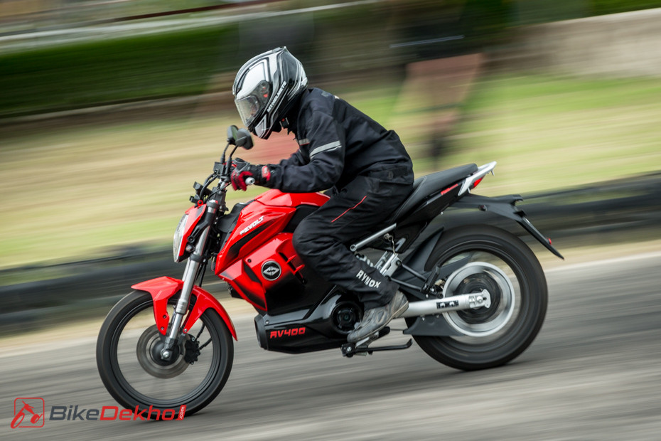 Revolt RV400 First Ride Review In Pictures | BikeDekho