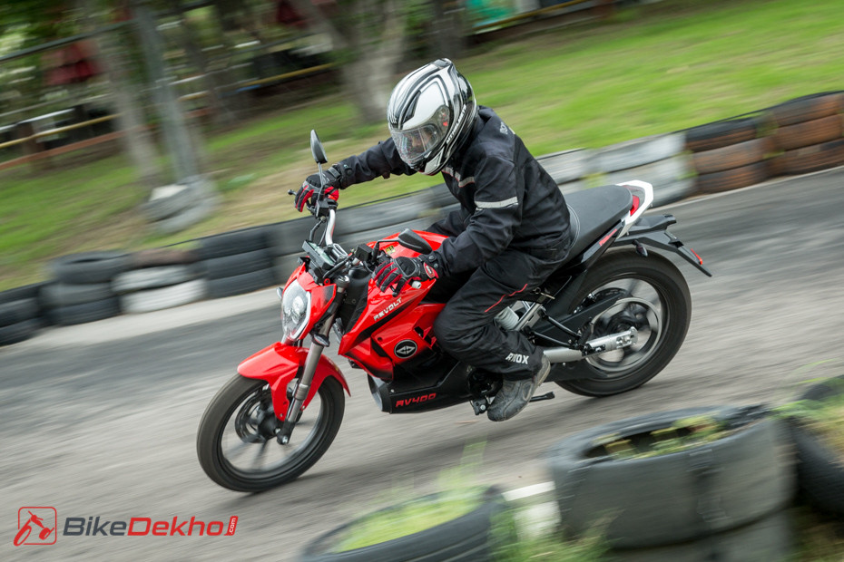 Revolt RV400 First Ride Review In Pictures | BikeDekho