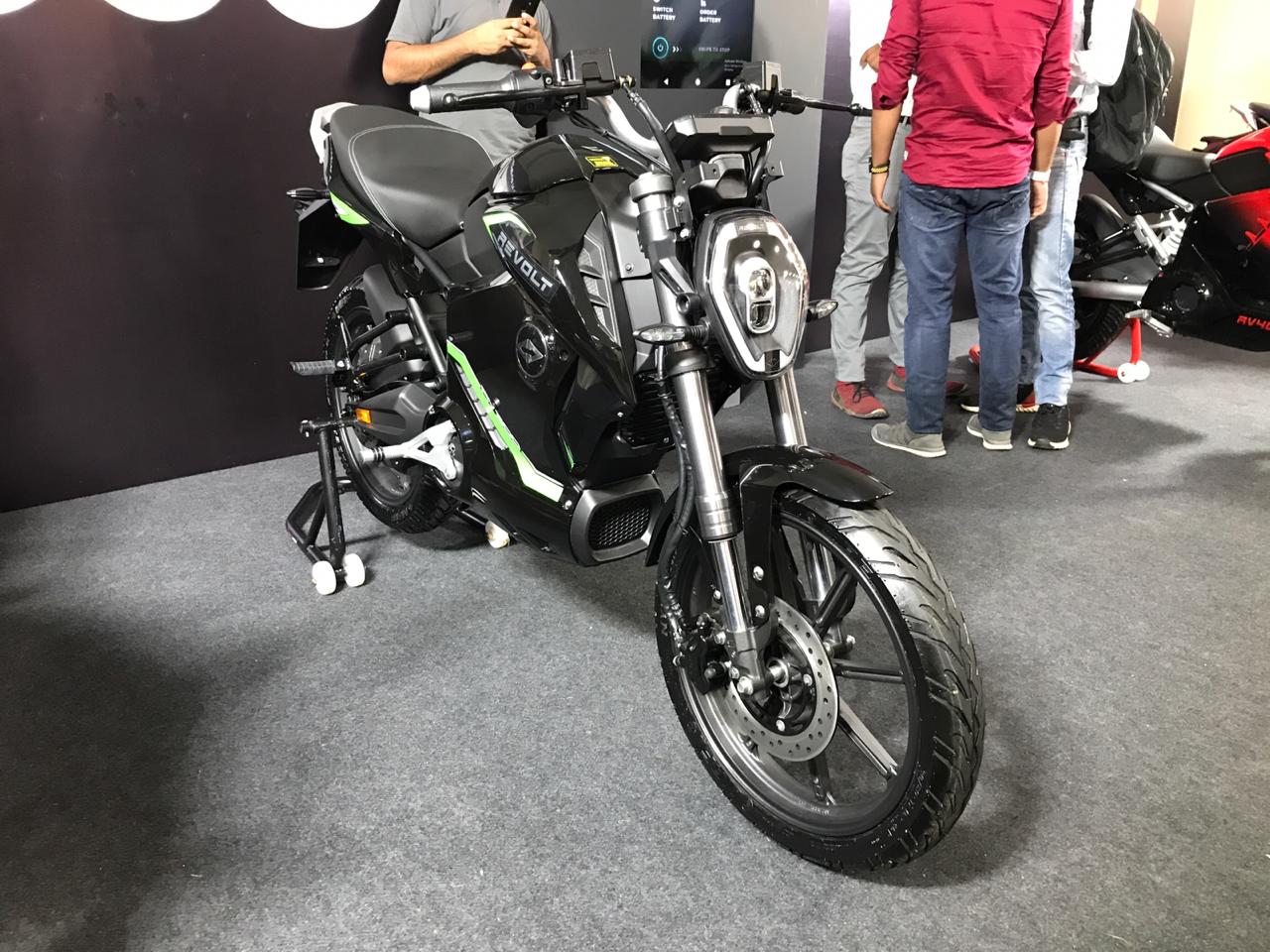 Revolt RV300 Electric Bike: Picture Gallery | BikeDekho