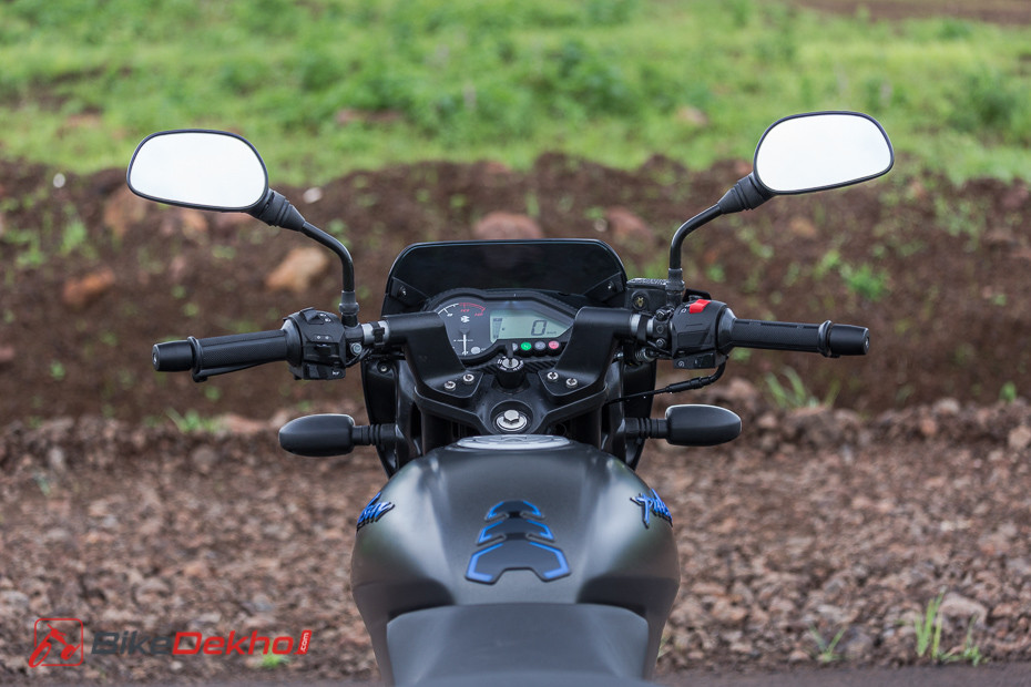 Bajaj Pulsar 125 Neon: Pros, Cons, Should You Buy One? | BikeDekho