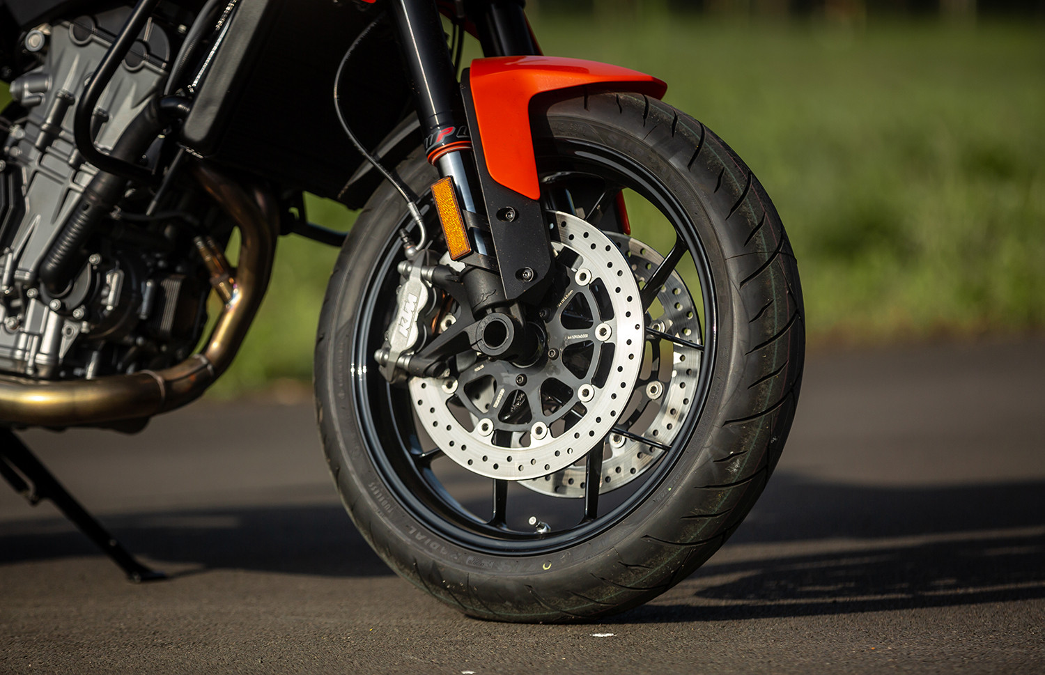 KTM 790 Duke Review Picture Gallery | BikeDekho