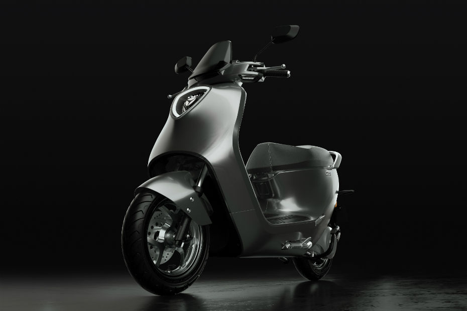 Yadea C1S Electric Scooter Unveiled At EICMA 2019 | BikeDekho