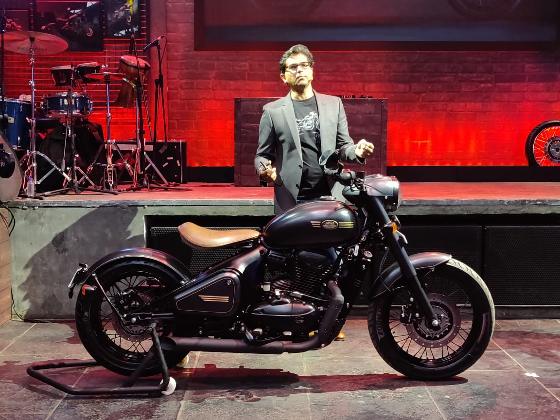 Here’s The Staggeringly Beautiful Jawa Perak In Pictures | BikeDekho