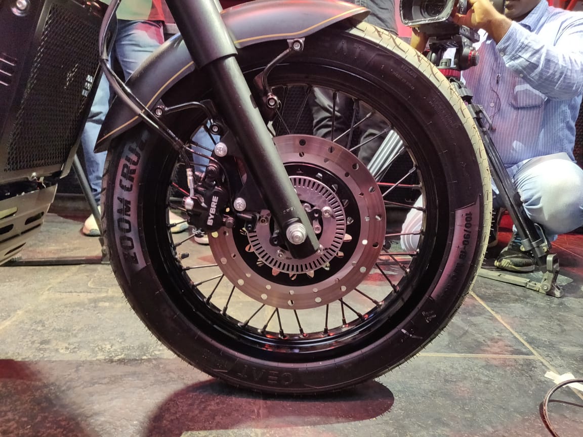 Here’s The Staggeringly Beautiful Jawa Perak In Pictures | BikeDekho