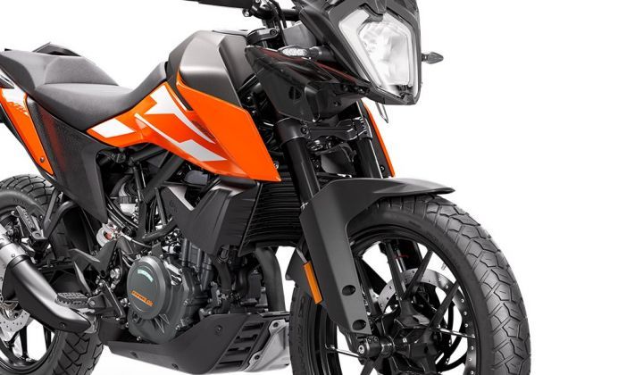 KTM 250 Adventure vs 250 Duke: Differences Explained | BikeDekho