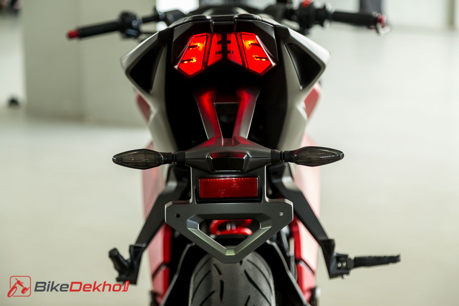 Ultraviolette F77: First Ride Review | BikeDekho