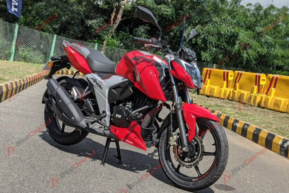 BS6 TVS Apache RTR 160 4V: Photo Gallery | BikeDekho