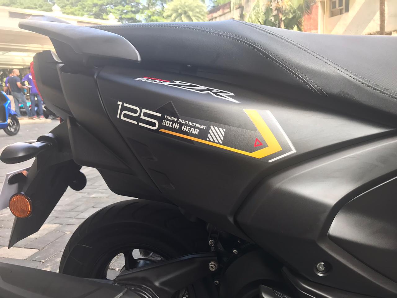 BS6 Yamaha Ray ZR 125 Std Vs Ray ZR 125 Street Rally: Differences ...