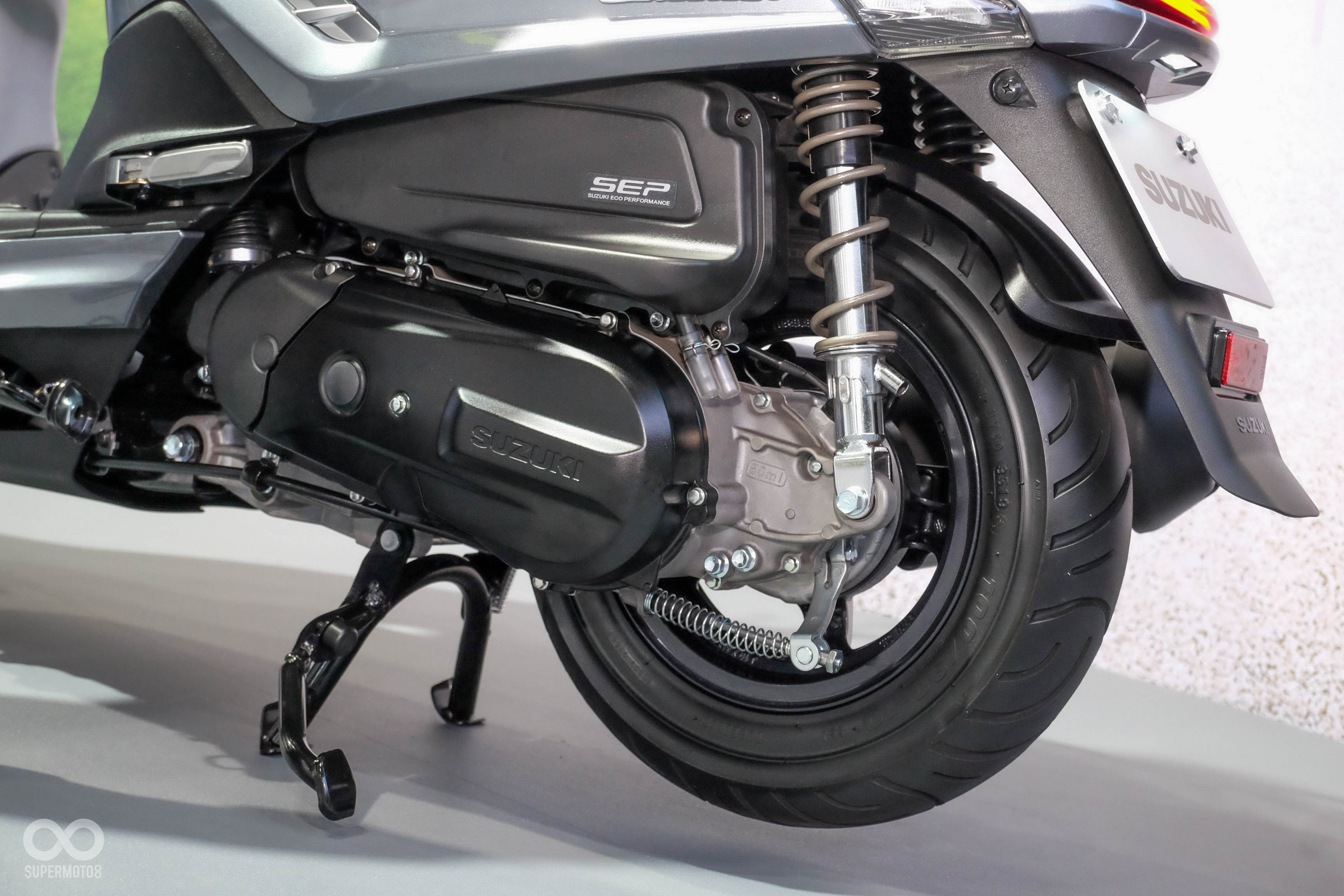 Suzuki Saluto 125: Picture Gallery | BikeDekho