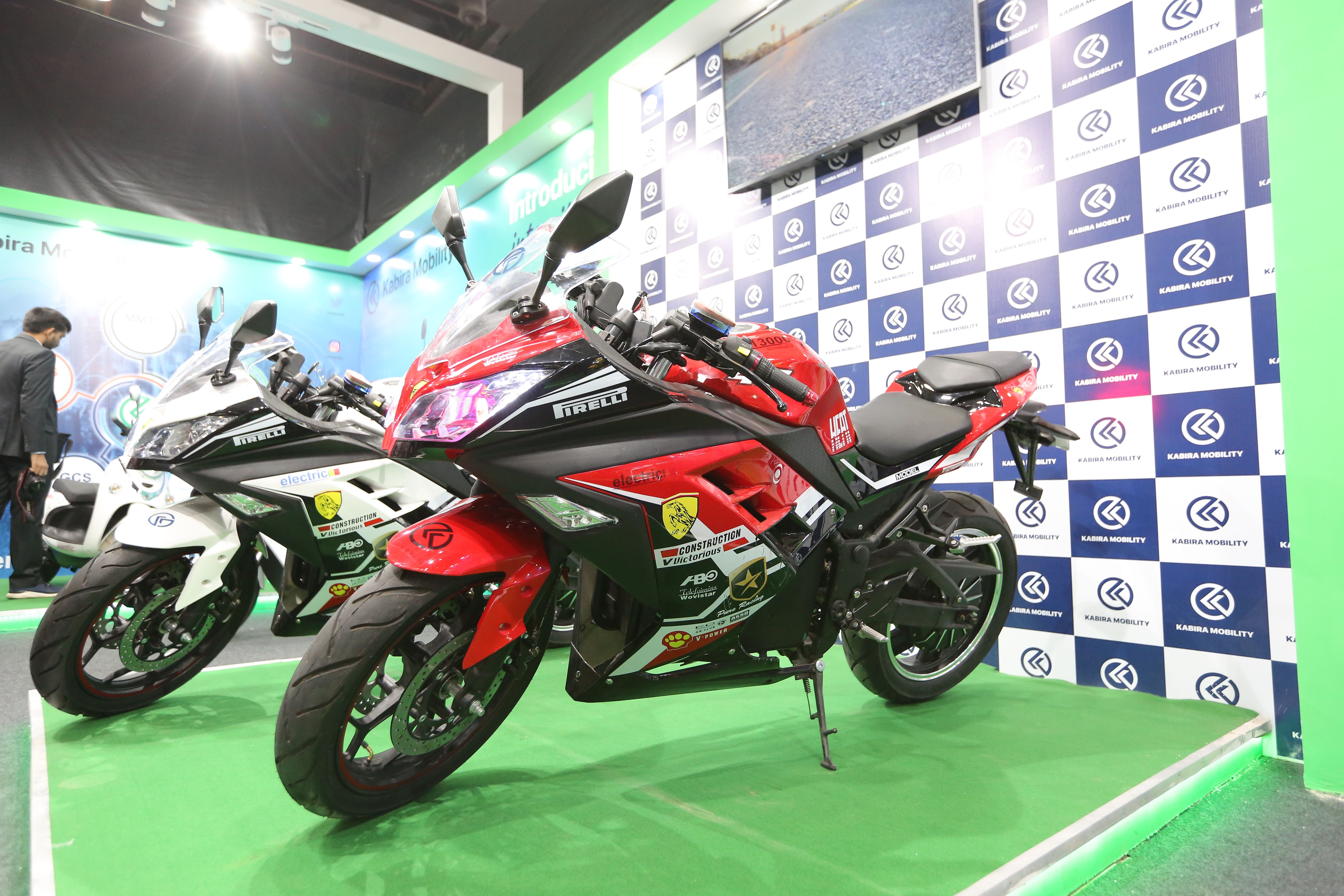 Kabira KM 3000 Electric Sportbike: Picture Gallery | BikeDekho