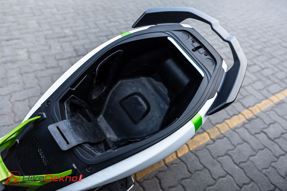 Ather 450 Price - Range, Charging Time, Speed, Images & Specs