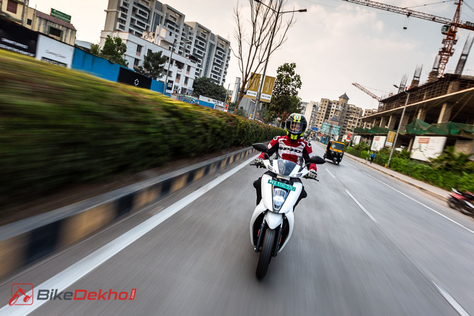 Ather 450 Price- Range, Charging Time, Speed, Images & Specs