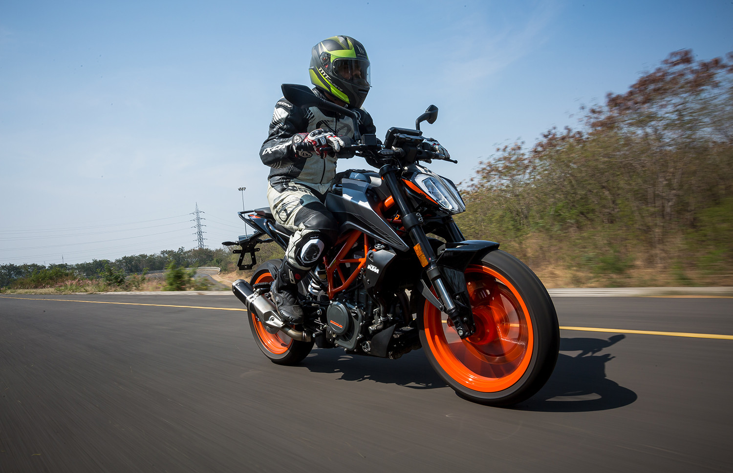 Best 350-500cc Bikes In India: KTM 390 Duke, Royal Enfield Himalayan ...