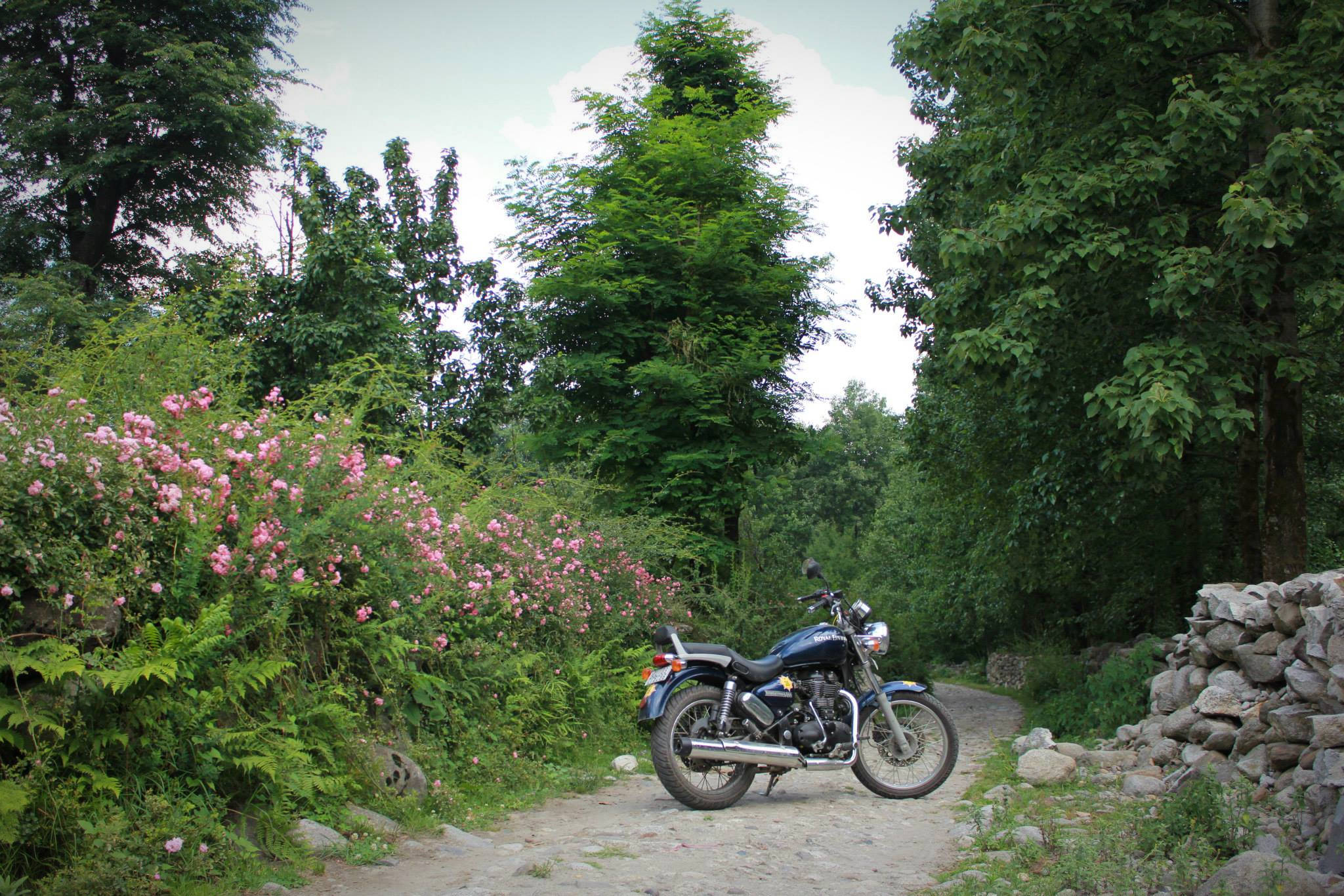 Touring Tips: 5 Important Tips For Long Distance Touring | BikeDekho Touring Tips: 5 Important Tips For Long Distance Touring | BikeDekho