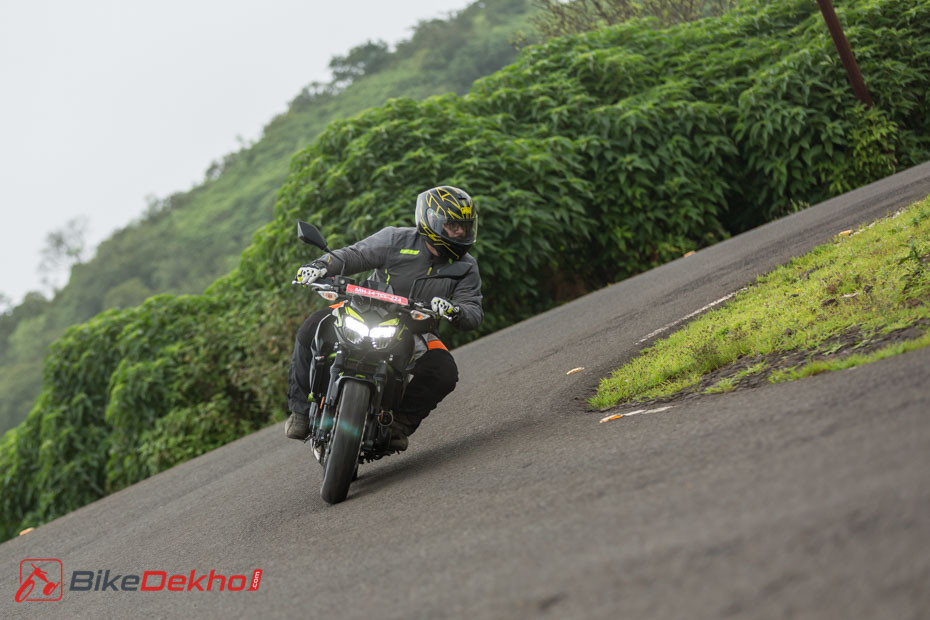 Kawasaki Z650 On road Price, Mileage, Weight, Specs