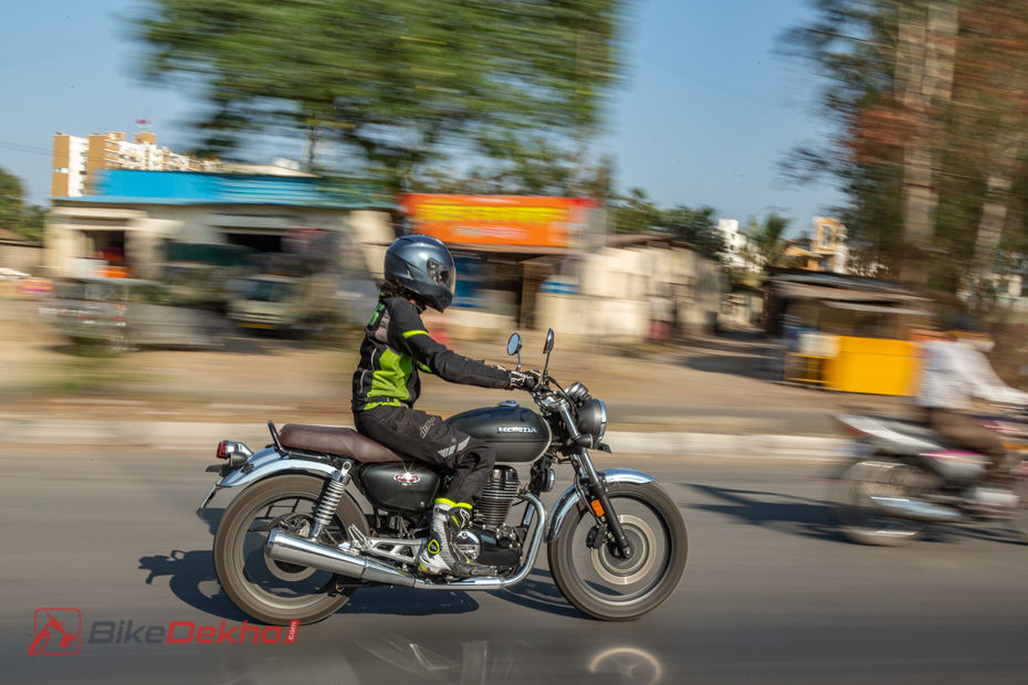 Honda H’ness CB350 - Road Test Review | BikeDekho