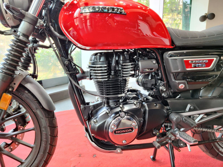 Honda CB350RS: Picture Gallery | BikeDekho