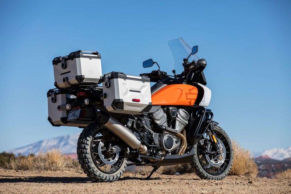 Harley Davidson Pan America 1250: Photo Gallery | BikeDekho