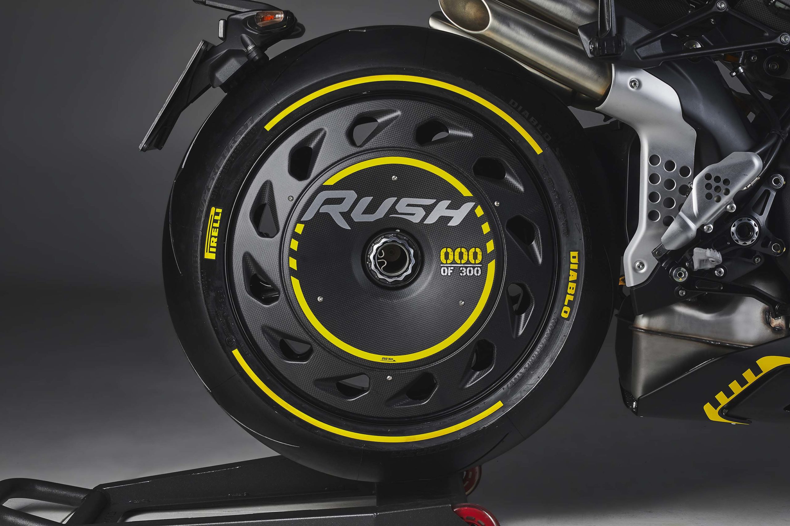 2021 MV Agusta Rush 1000: Detailed Photo Gallery | BikeDekho