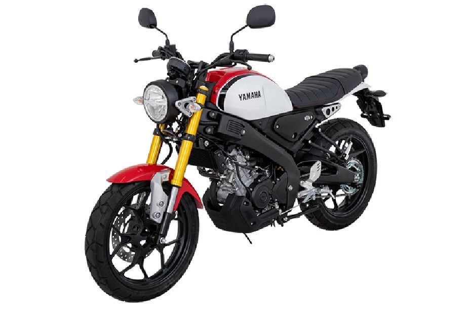 2021 Yamaha FZ-X vs Yamaha XSR155: Photo Comparison | BikeDekho