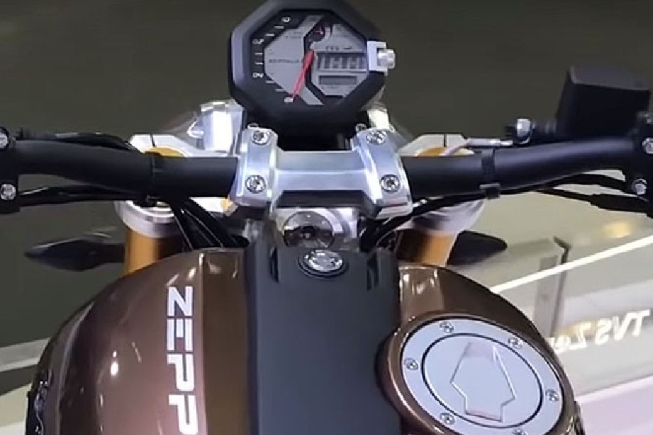 TVS Zeppelin R Vs Xianglong JSX500i: Photo Comparison | BikeDekho