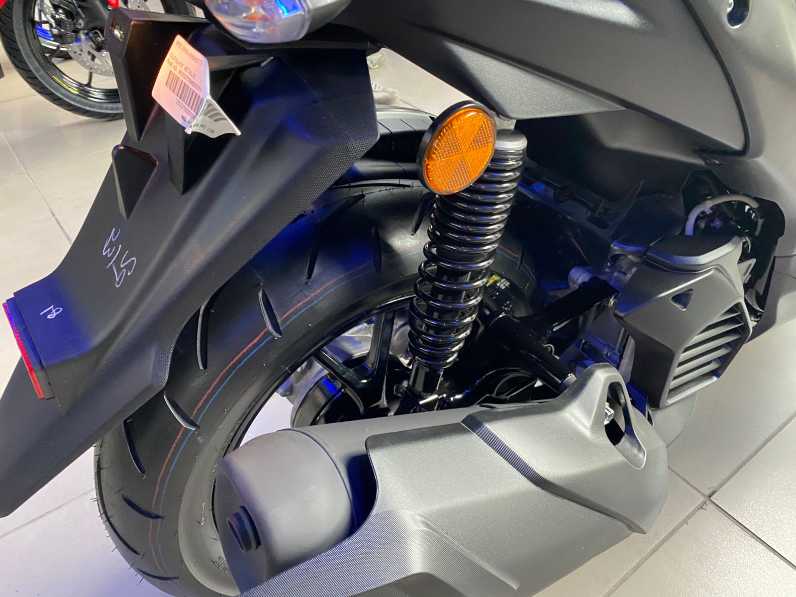 Yamaha Aerox 155 Arrives At Dealerships | BikeDekho