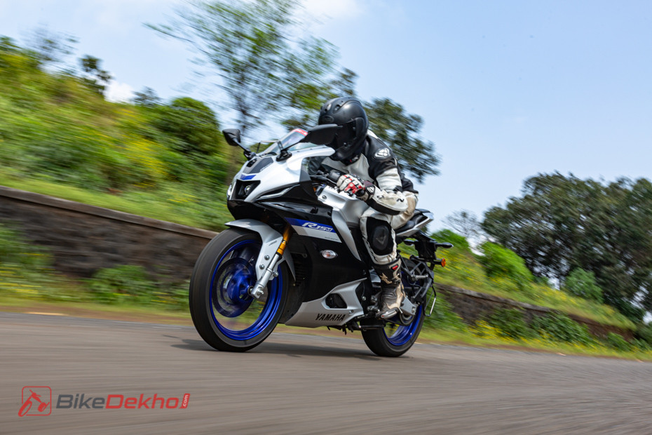 Yamaha R15 V4M: Review In Images | BikeDekho